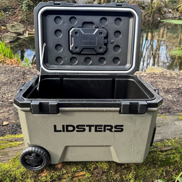 Lidsters Fishing Deluxe Cooler Wheeled Ice Box 36L Fits 53 Cans Carp ...